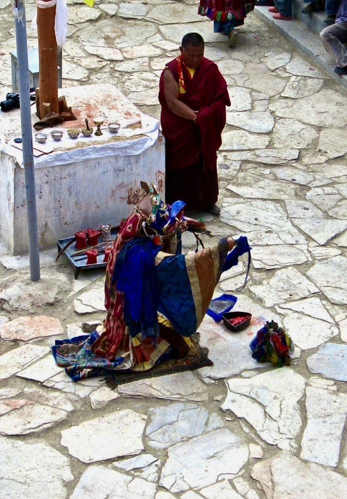 Dance as Knowledge, Part Two: Wu Nuo - Buddhistdoor Global