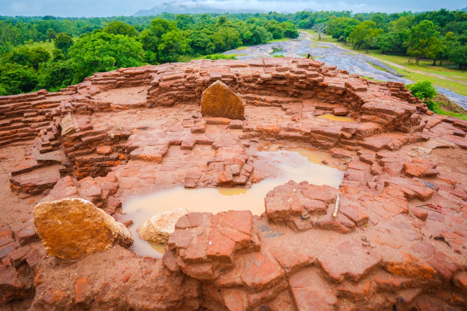 Anula Stupa Relics Unearthed: New Excavations Illuminate the Women’s ...
