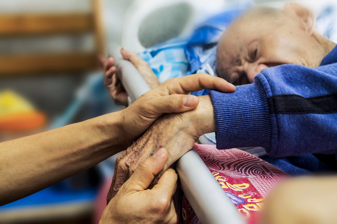 Empowering Peace in Healthcare Decisions: A Buddhist Chaplain’s ...